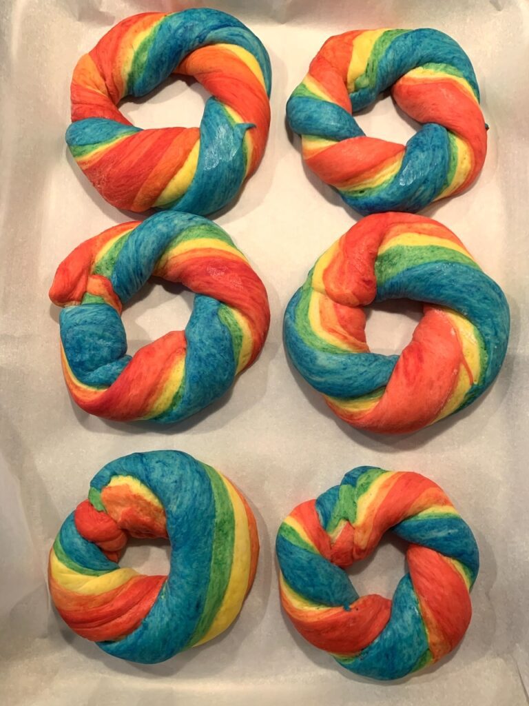 How to Make Colorful Rainbow Bagels! - Fab Food Flavors